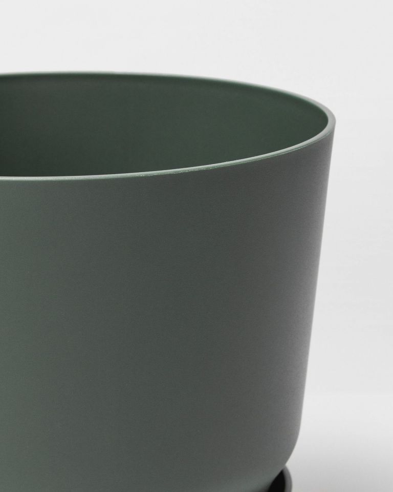 Greenville Round Pot Green